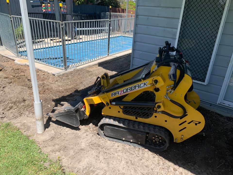 Mini Loader Dingo Kanga With Operator For Hire (North Side Brisbane ...